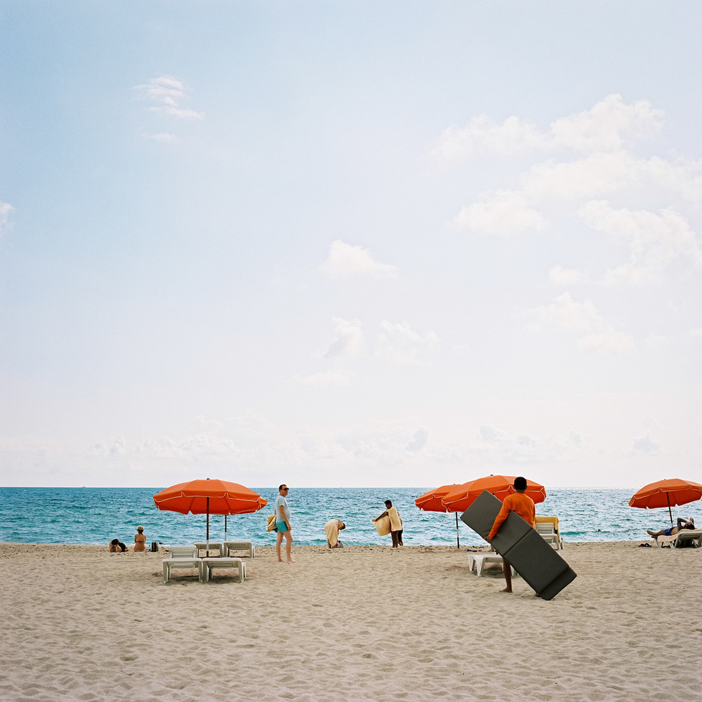 Survey Reveals Dirty Truth About America’s Beach Behavior - Chris Cruises