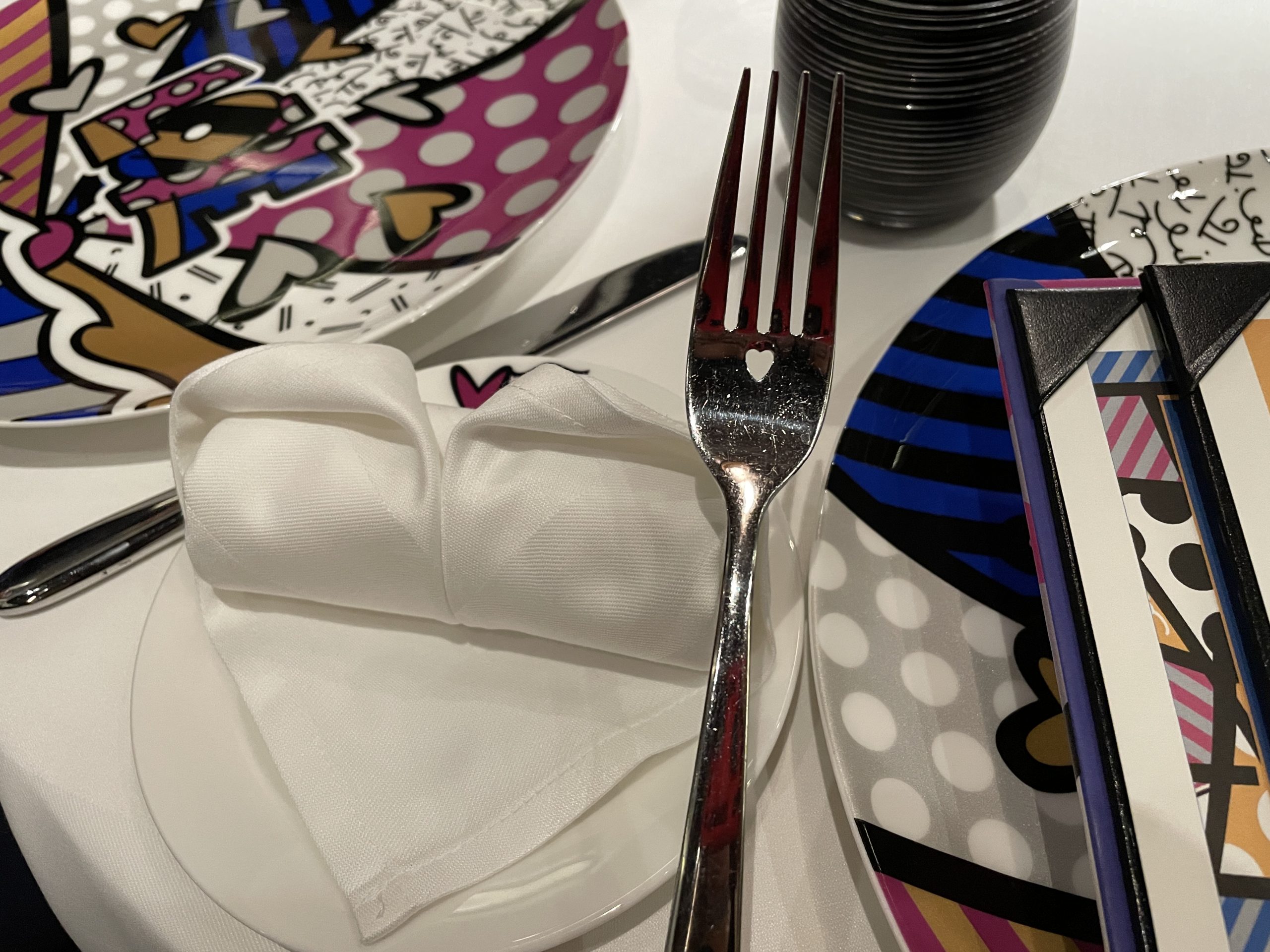 Love by Britto 11 - Chris Cruises